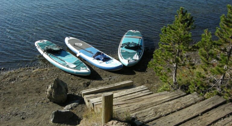 Kayak and Paddleboard Bend Oregon | 2025 Guide (+Local Tips)