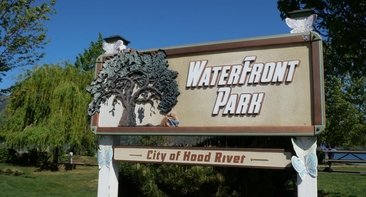 Discover Hood River Oregon | 2026 Visitor's Guide (+Maps)
