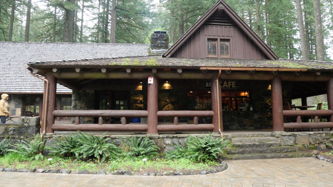 Silver Falls State Park Oregon | Visitor's Guide (How to do it right!)